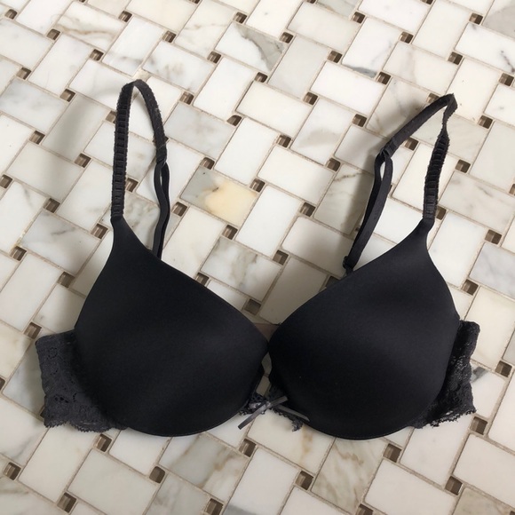 Victoria's Secret | Intimates & Sleepwear | 5 For 2 Vs Push Up Bra ...